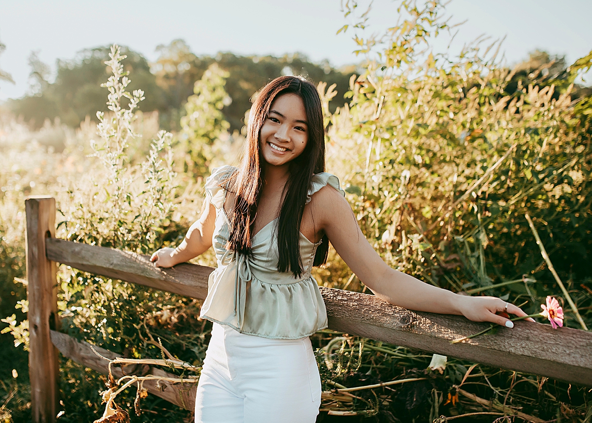 ZOE | ZIONSVILLE SENIOR PHOTOGRAPHER : Jen Sherrick Photography